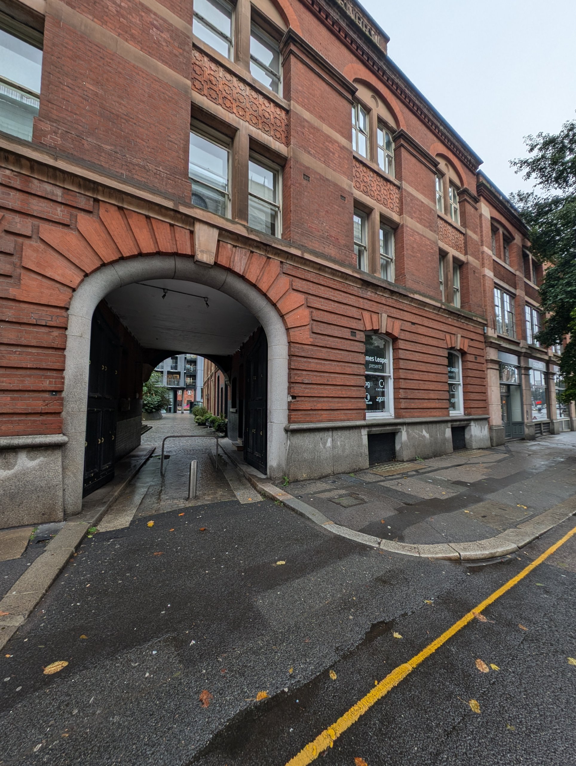 152 St John Street, London, EC1V | Showroom To Let | 1,329 Sq.Ft ...