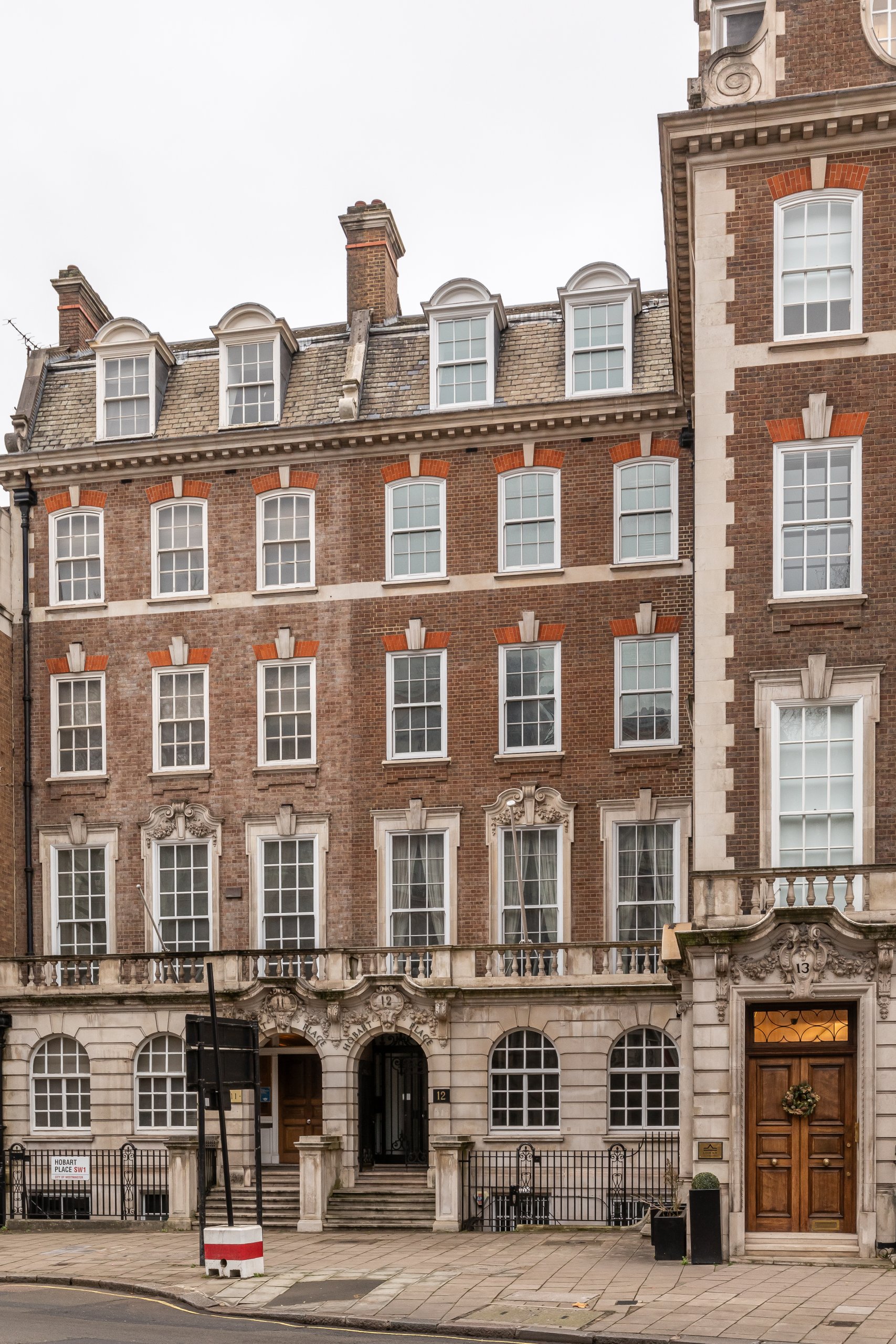 12 Hobart Place, SW1W I Self-Contained Office Building To Let I 4,670 ...